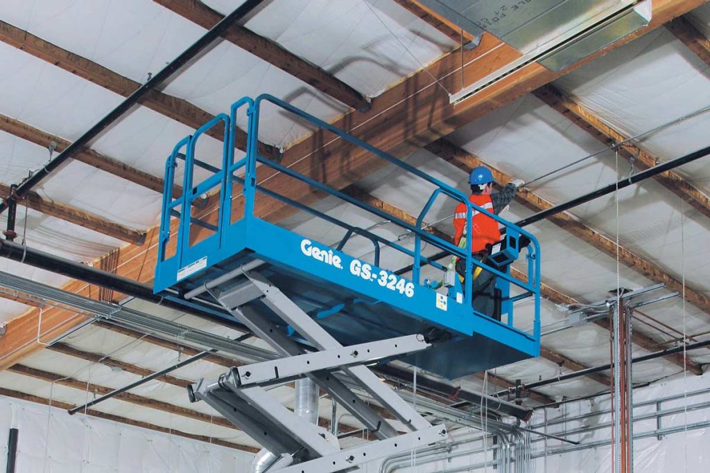 Genie GS-3246 Fullt Throttle Scissor Lift - Genie GS-3246